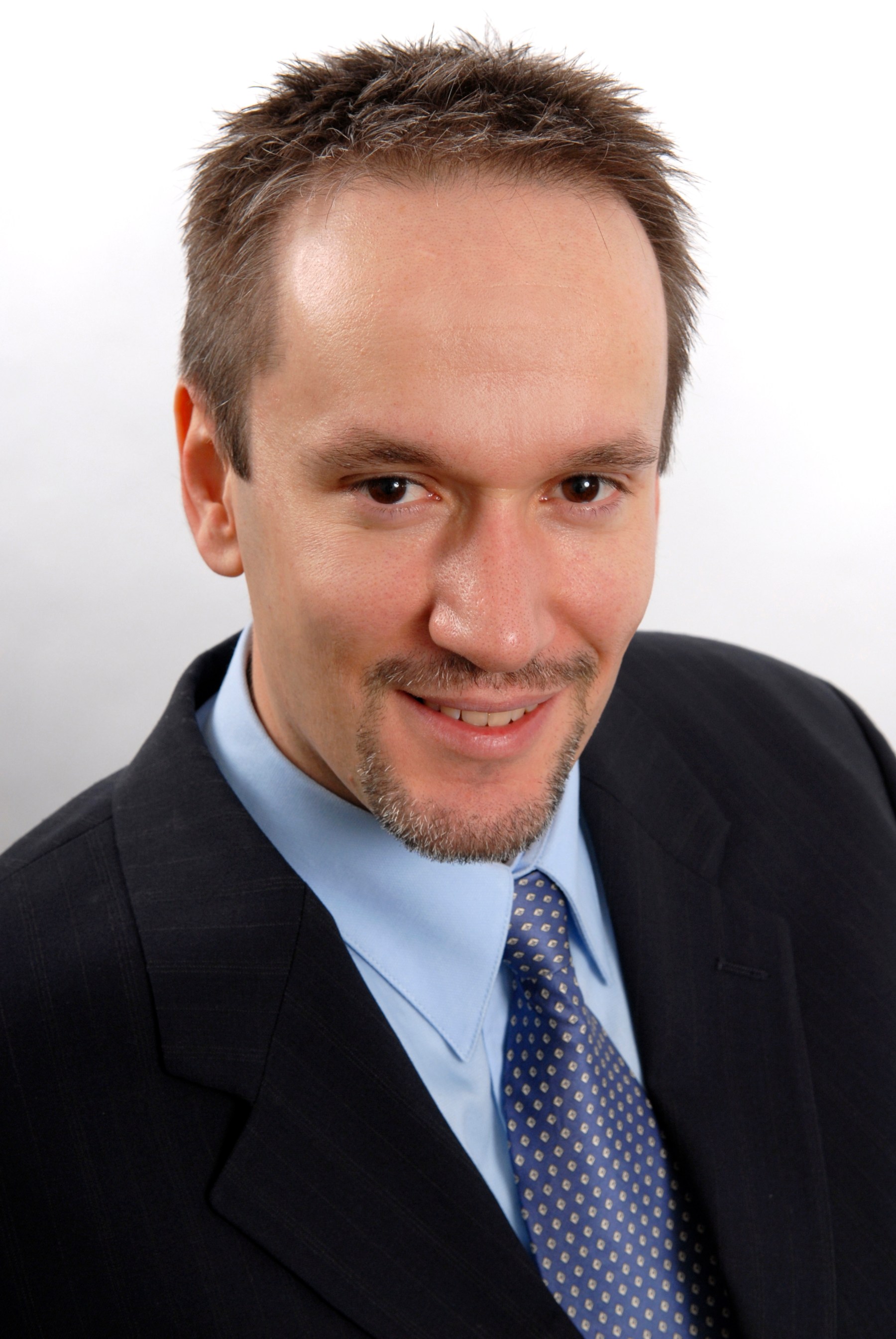 Steve Garganis – CanadaMortgageNews.ca